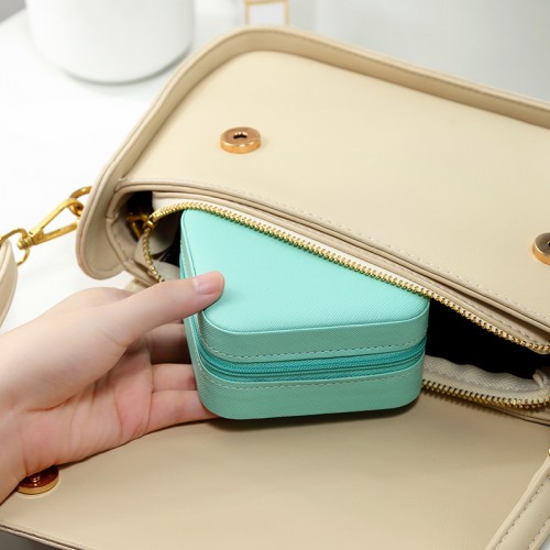 Compact Portable Jewelry Box